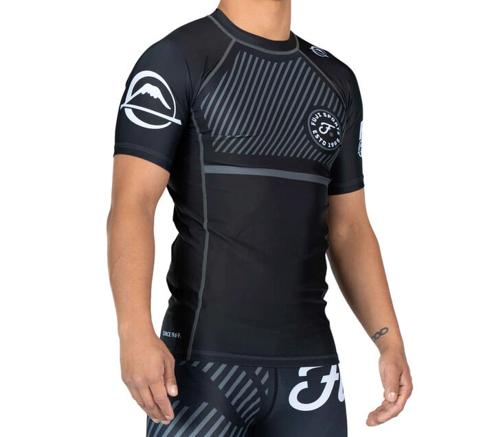 Fuji Script Short Sleeve Rashguard
